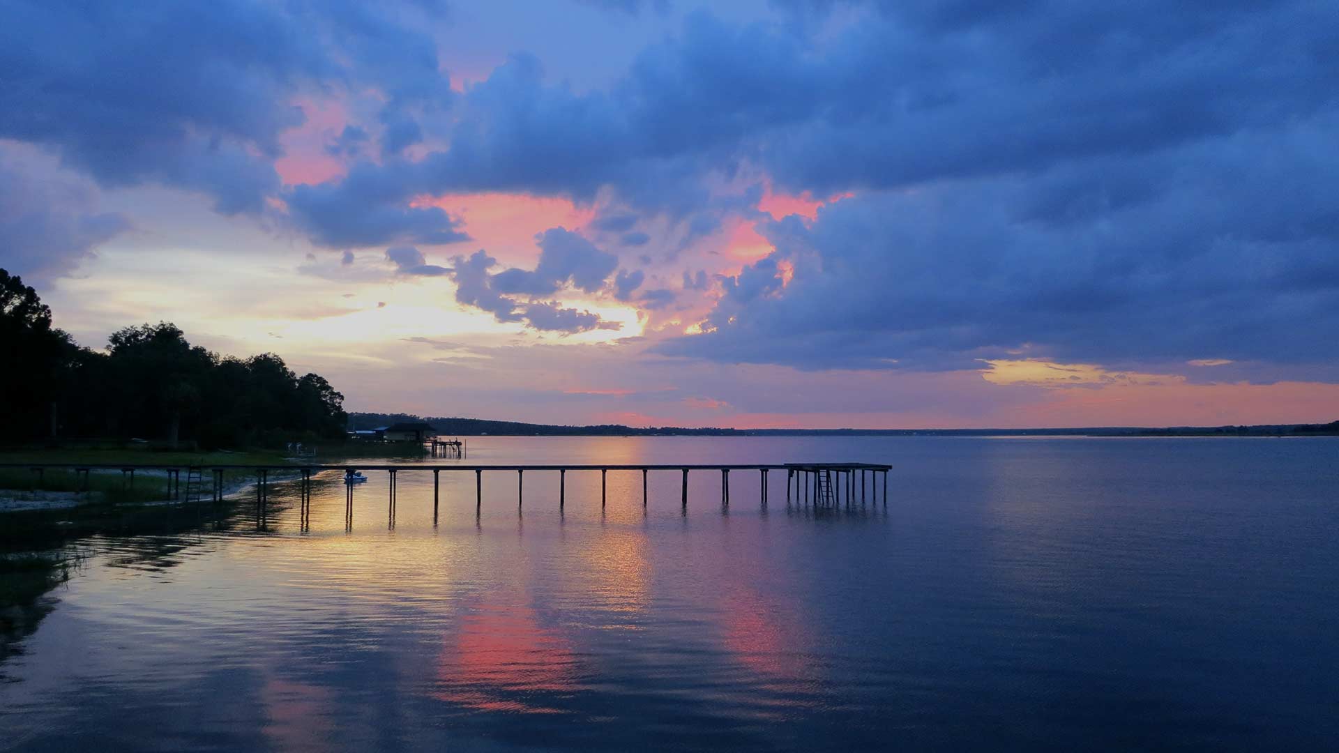 Authentic Yoga Center - Amrit Yoga Institute, Salt Springs, Florida