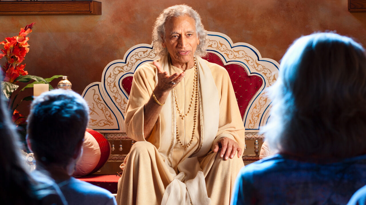Our Faculty - Amrit Yoga Institute